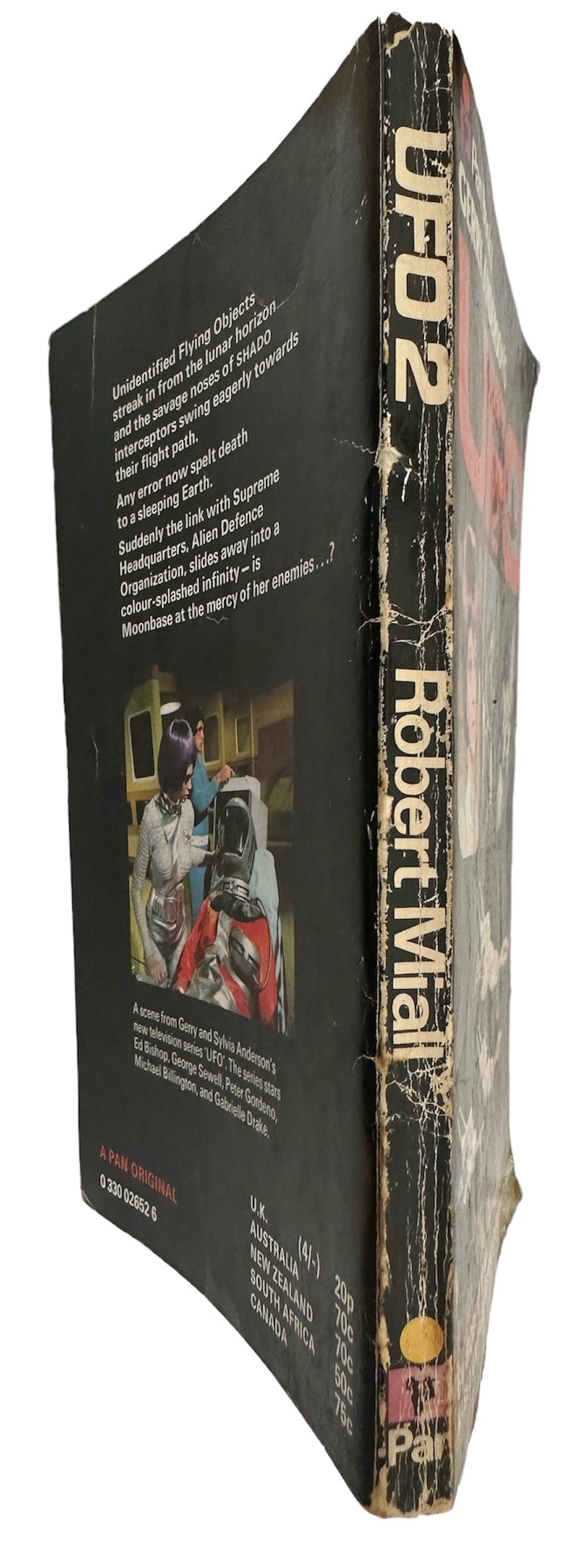 Vintage 1971 Gerry Andersons UFO 2 Paperback Book By Robert Miall ...